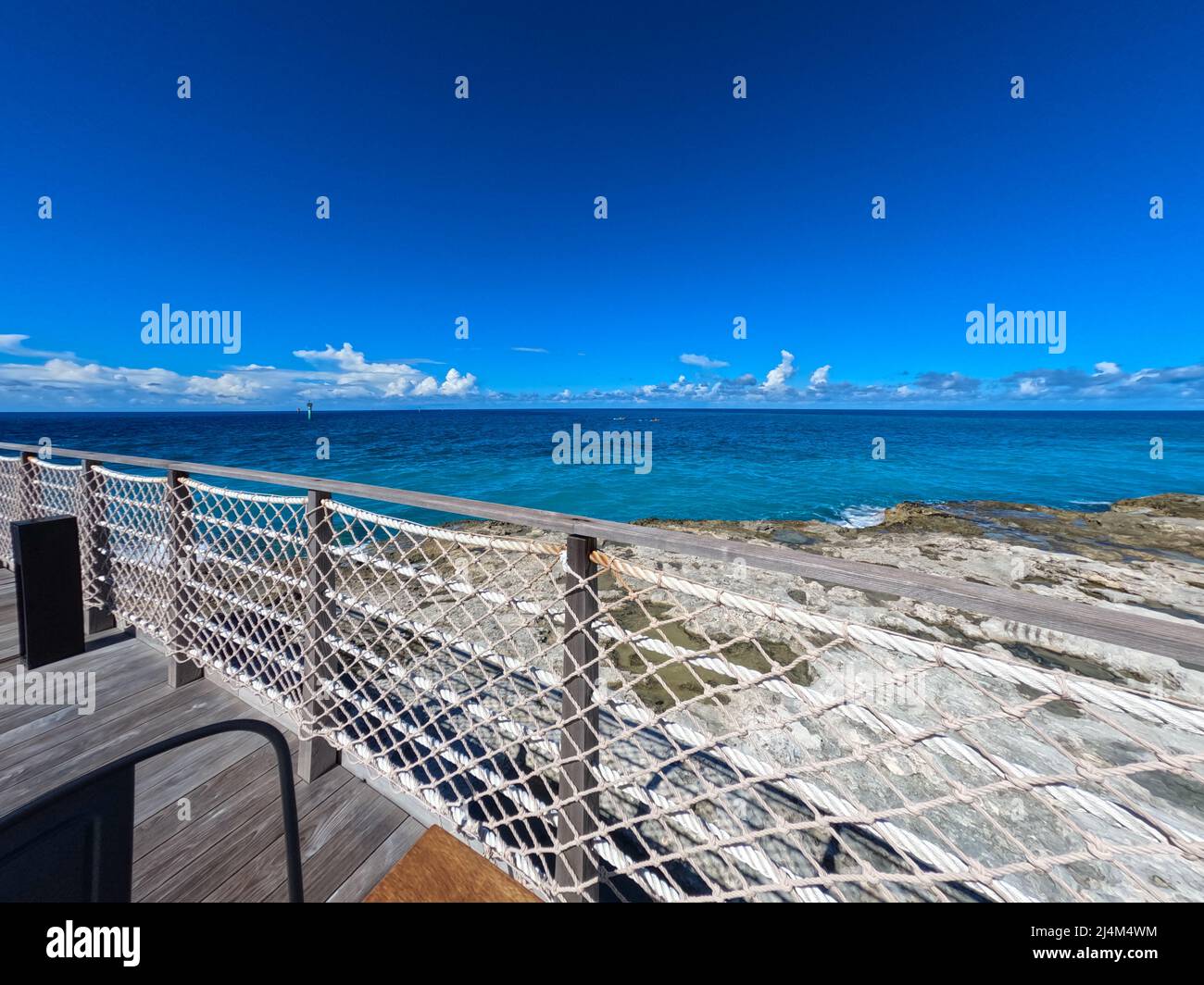 View caribbean sea fence hi-res stock photography and images - Alamy
