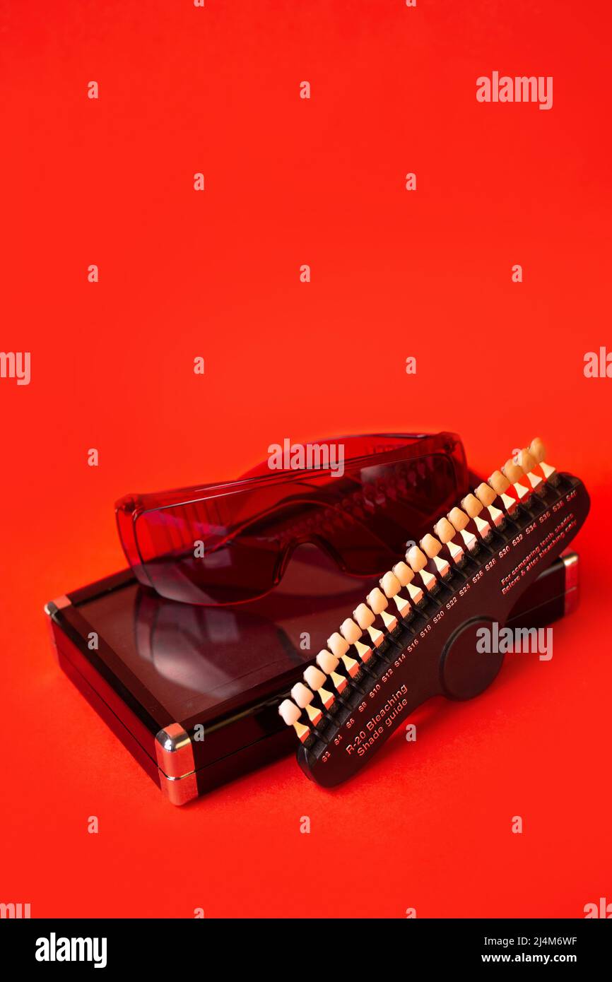 Tooth color chart hi-res stock photography and images - Alamy