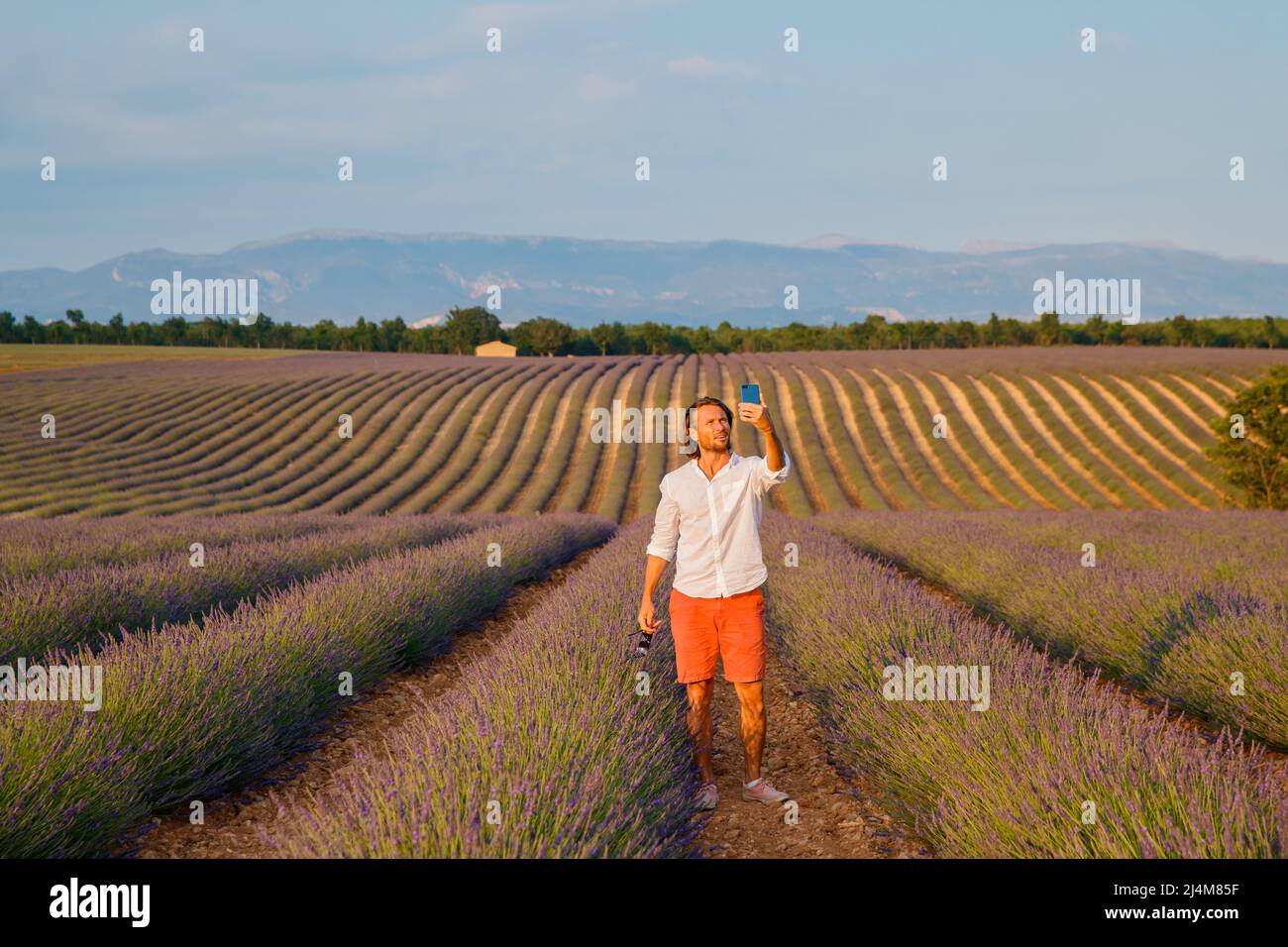 Man france handsome hi-res stock photography and images - Alamy