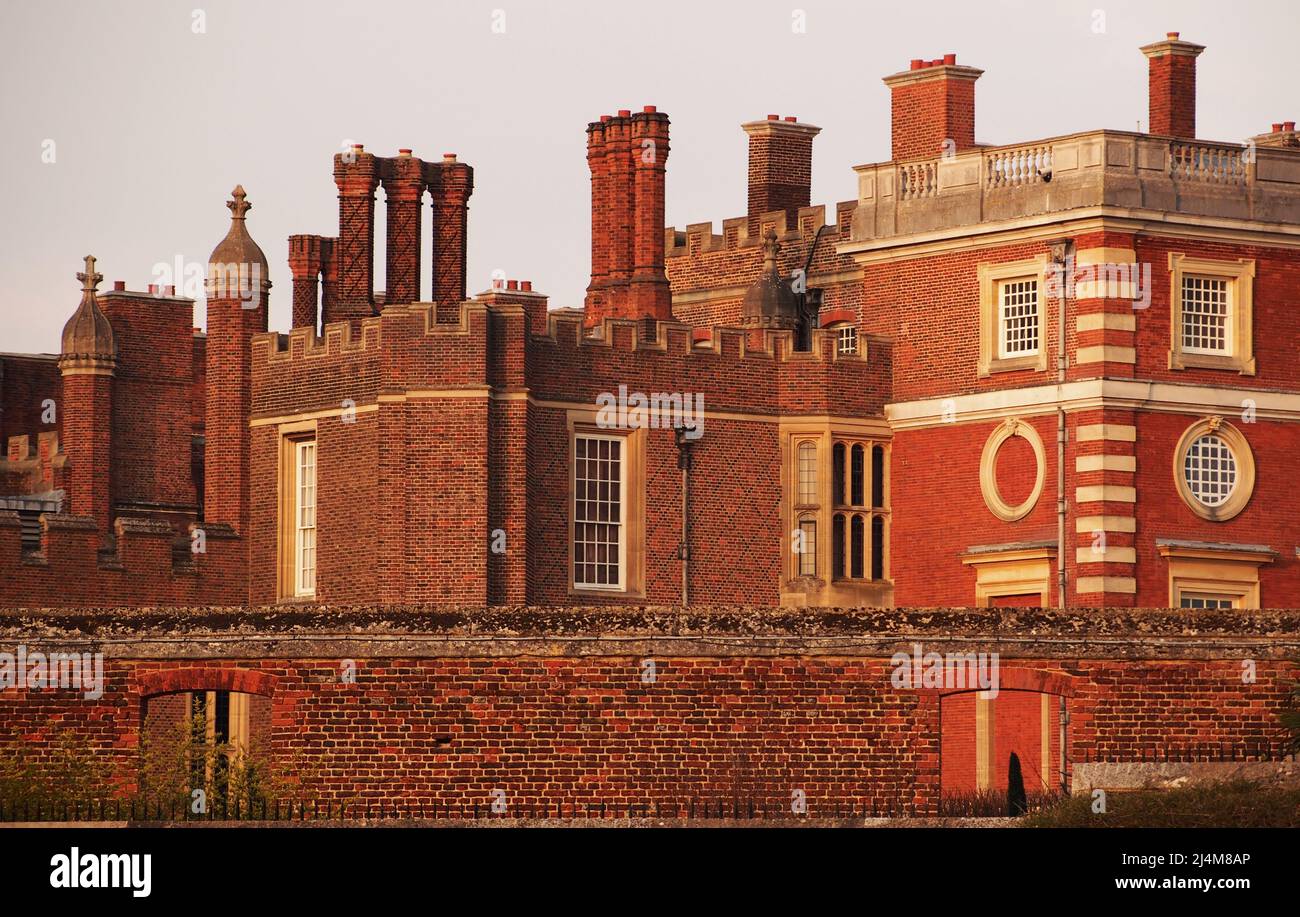 Red brick palace hi-res stock photography and images - Alamy