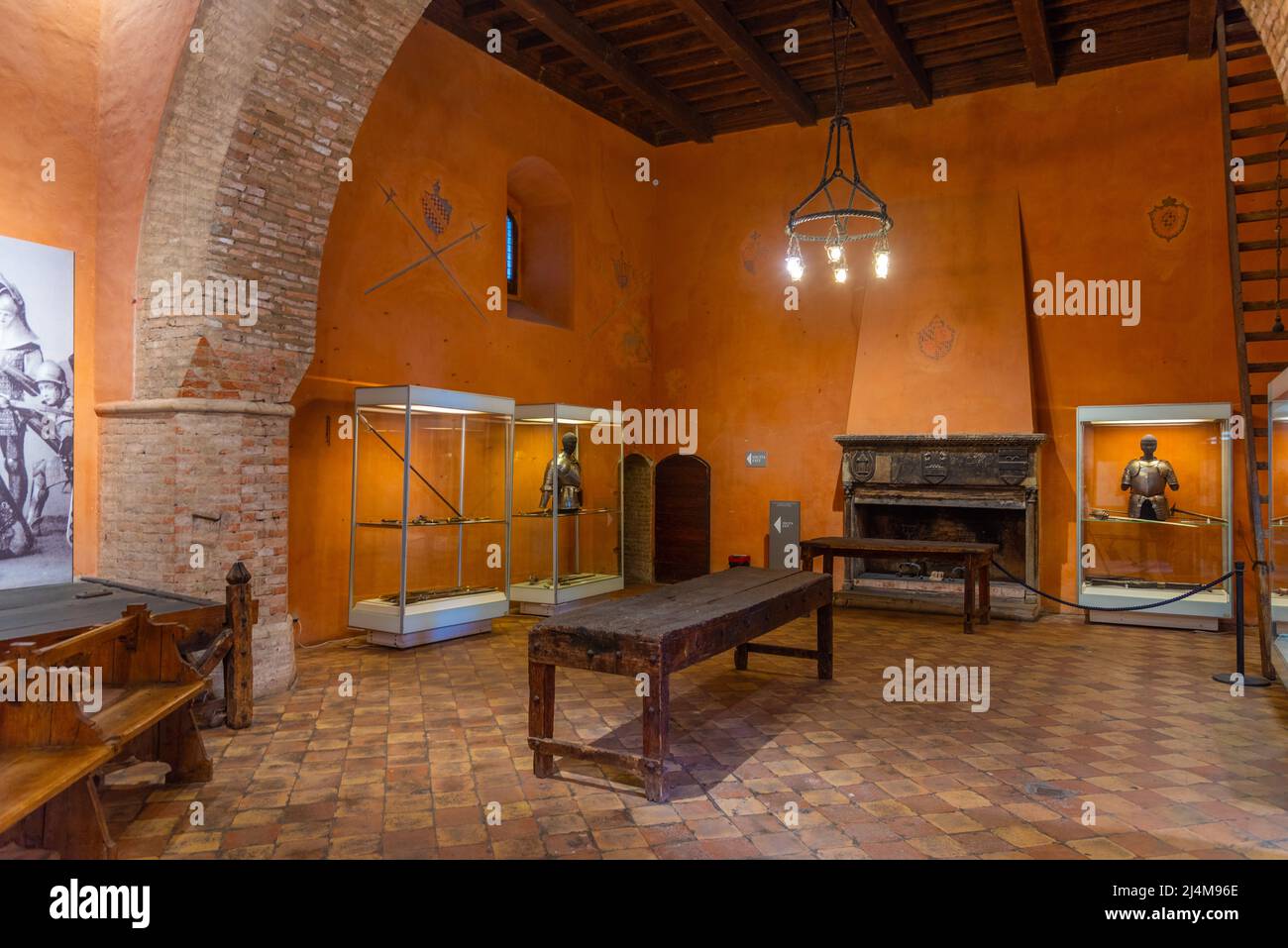 Castello di gradara hi-res stock photography and images - Alamy