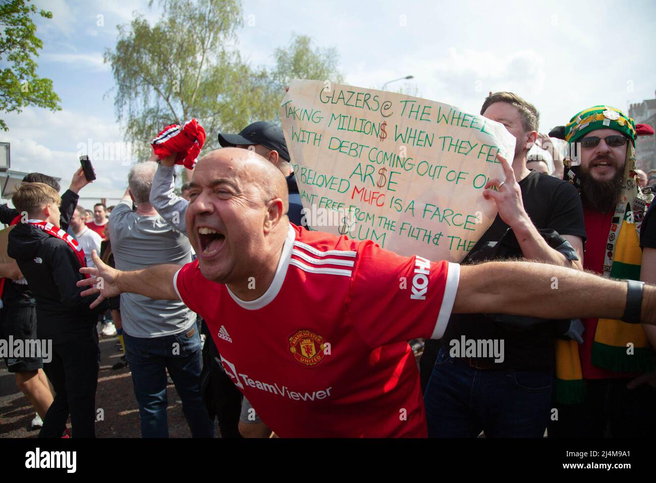 Manchester, UK. 16th Apr, 2022. A fan chants slogans during the ...