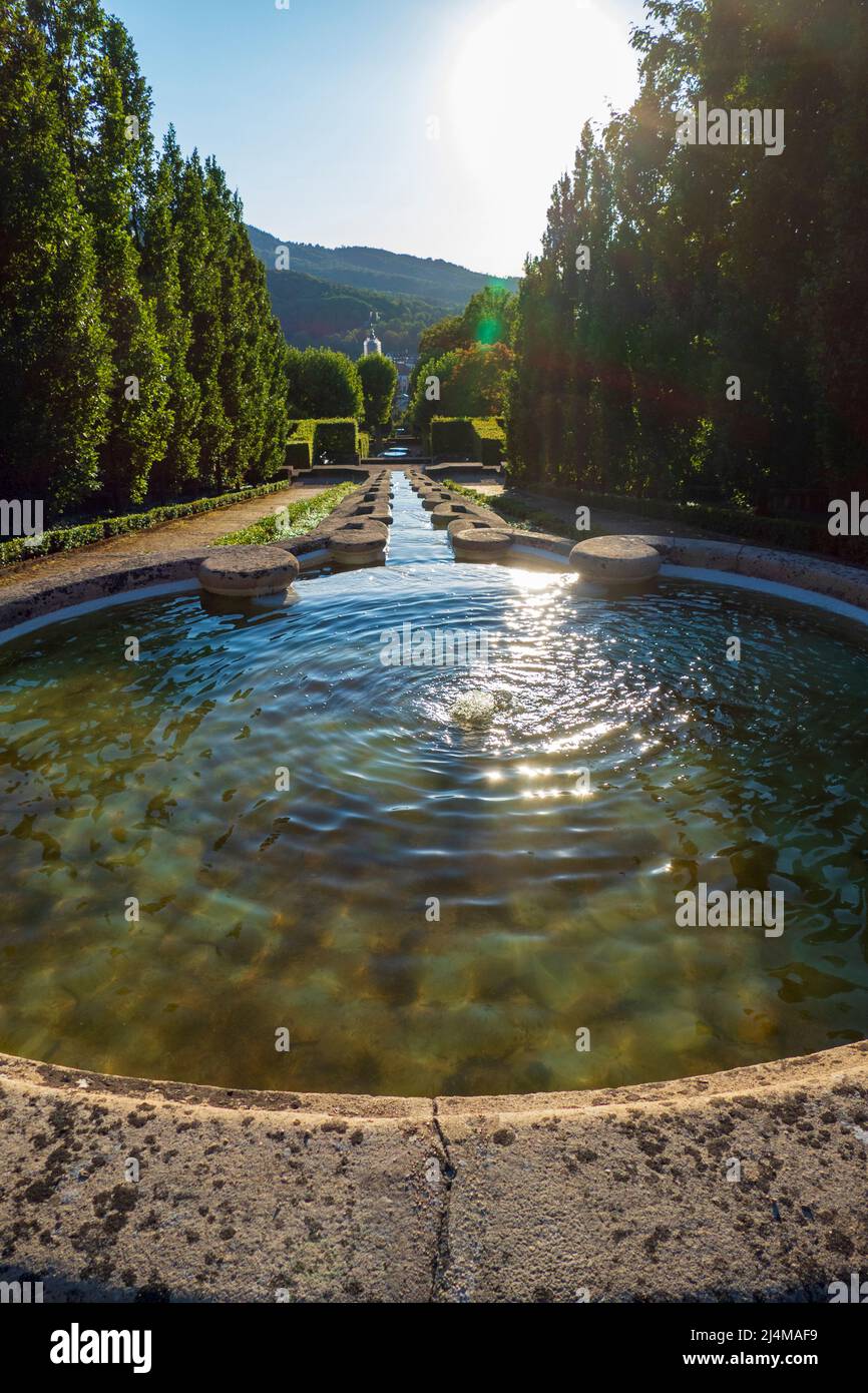 Gebaut mit beton hi-res stock photography and images - Alamy