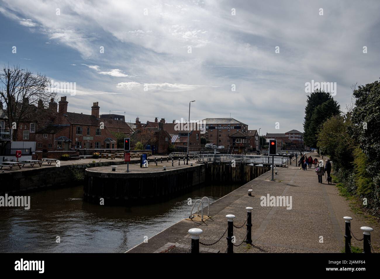 Newark nottinghamshire britain hi-res stock photography and images - Alamy