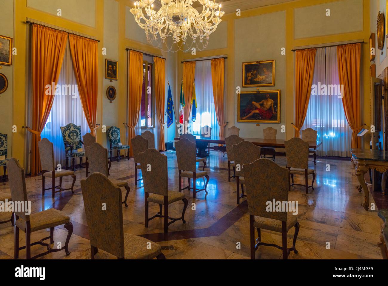 Municipality of modena hi-res stock photography and images - Alamy