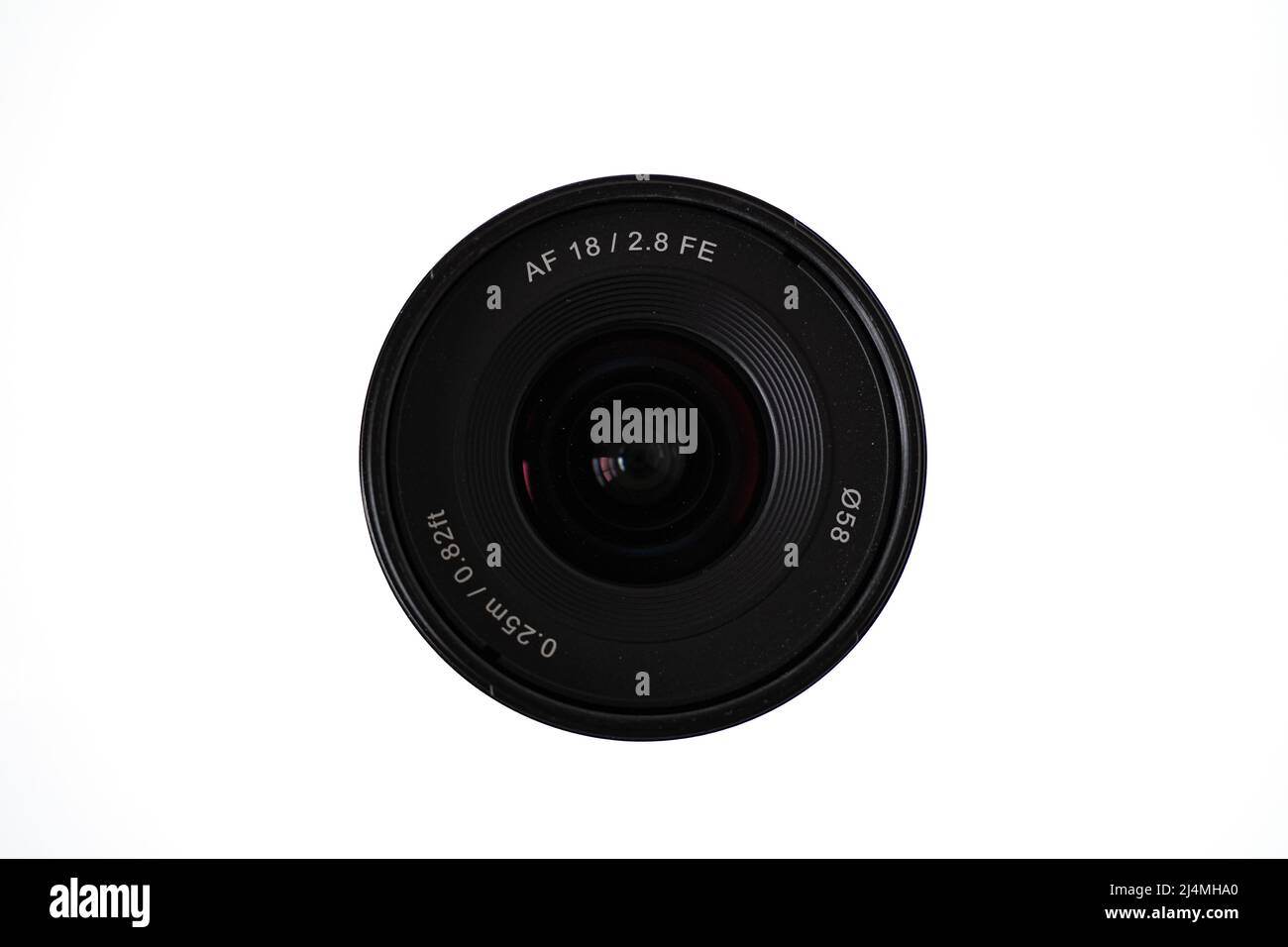 Focal length 18mm hi-res stock photography and images - Alamy