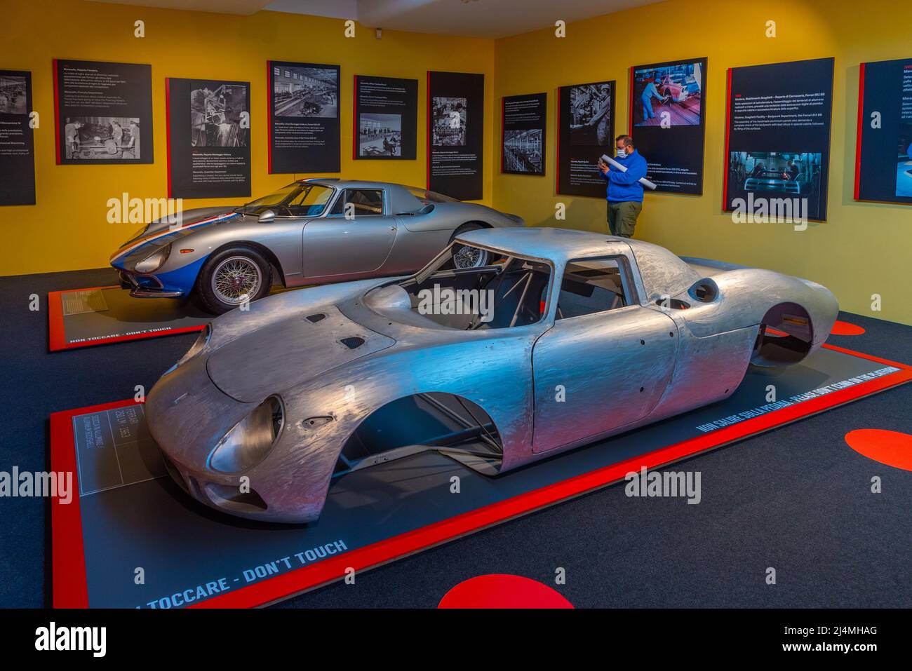 Modern day classic super car hi-res stock photography and images - Alamy