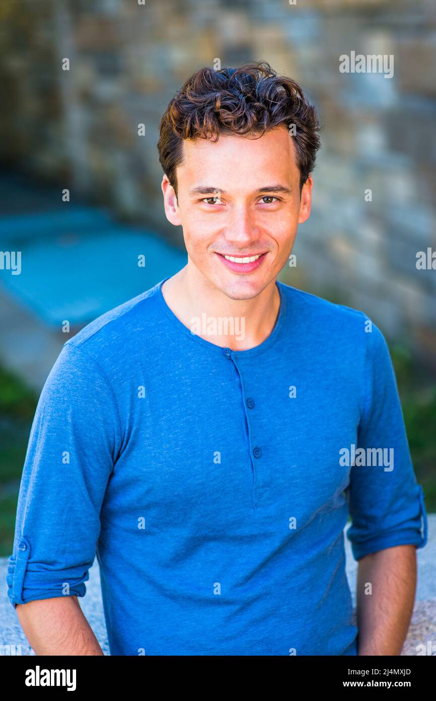 Roll tab hi-res stock photography and images - Alamy