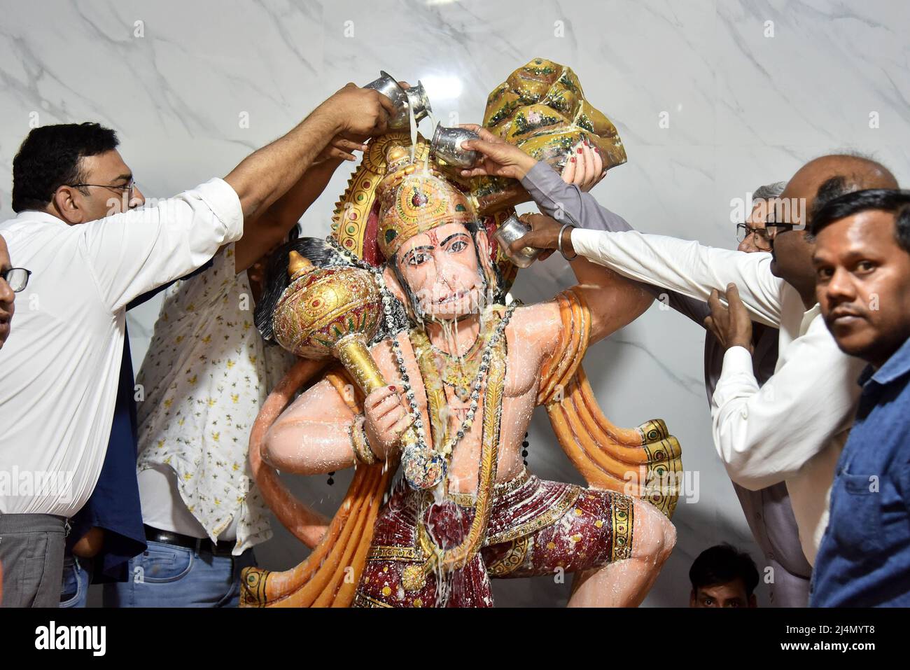 Bikaner, Rajasthan, India. 15th Apr, 2022. The priest performed ...