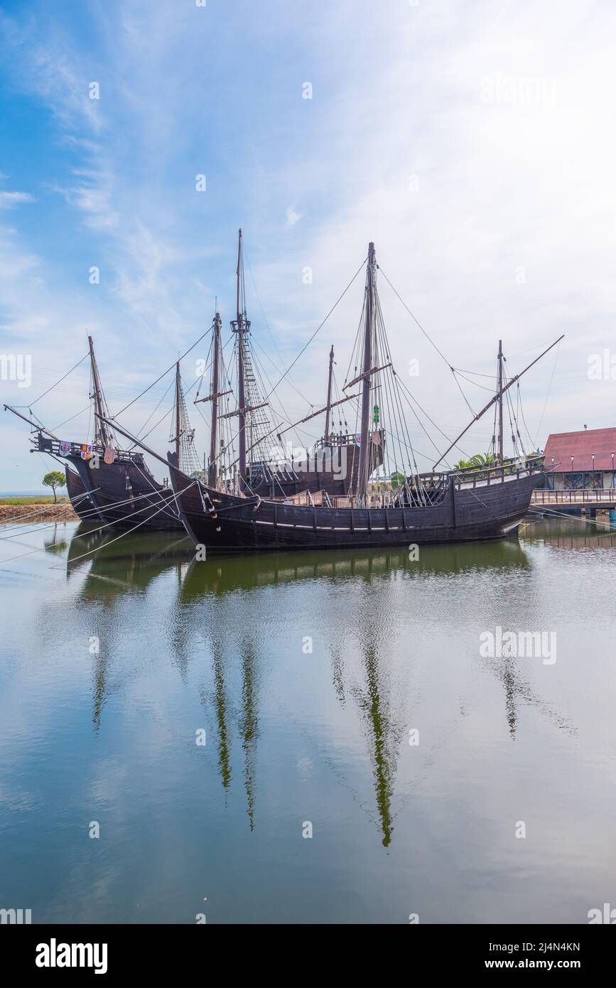 Replicas of Columbus ships Nina, Pinta and Santa Maria at Muelle de las ...