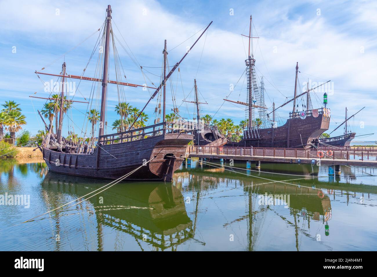 Replicas of Columbus ships Nina, Pinta and Santa Maria at Muelle de las ...