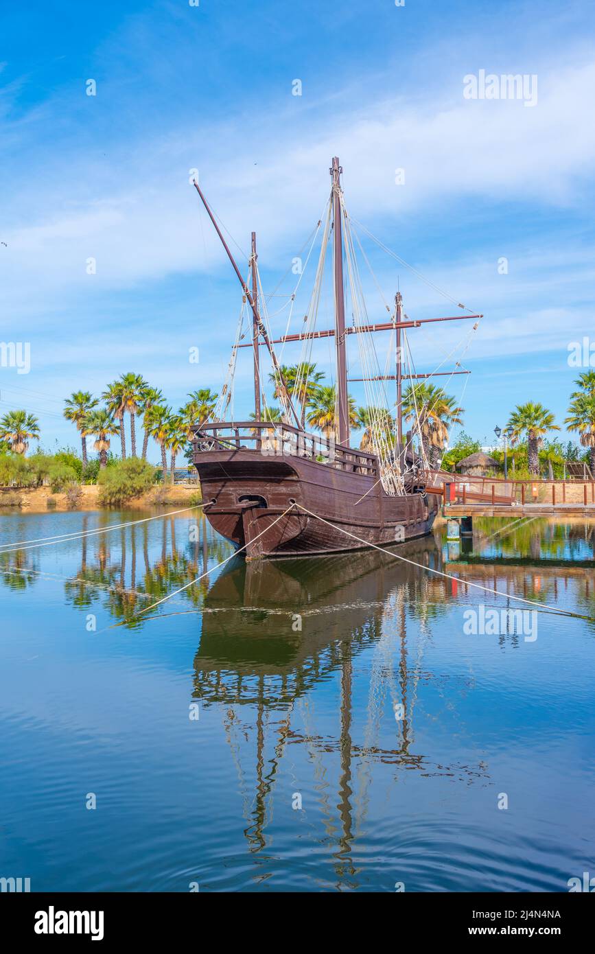 Replicas of Columbus ships Nina, Pinta and Santa Maria at Muelle de las ...