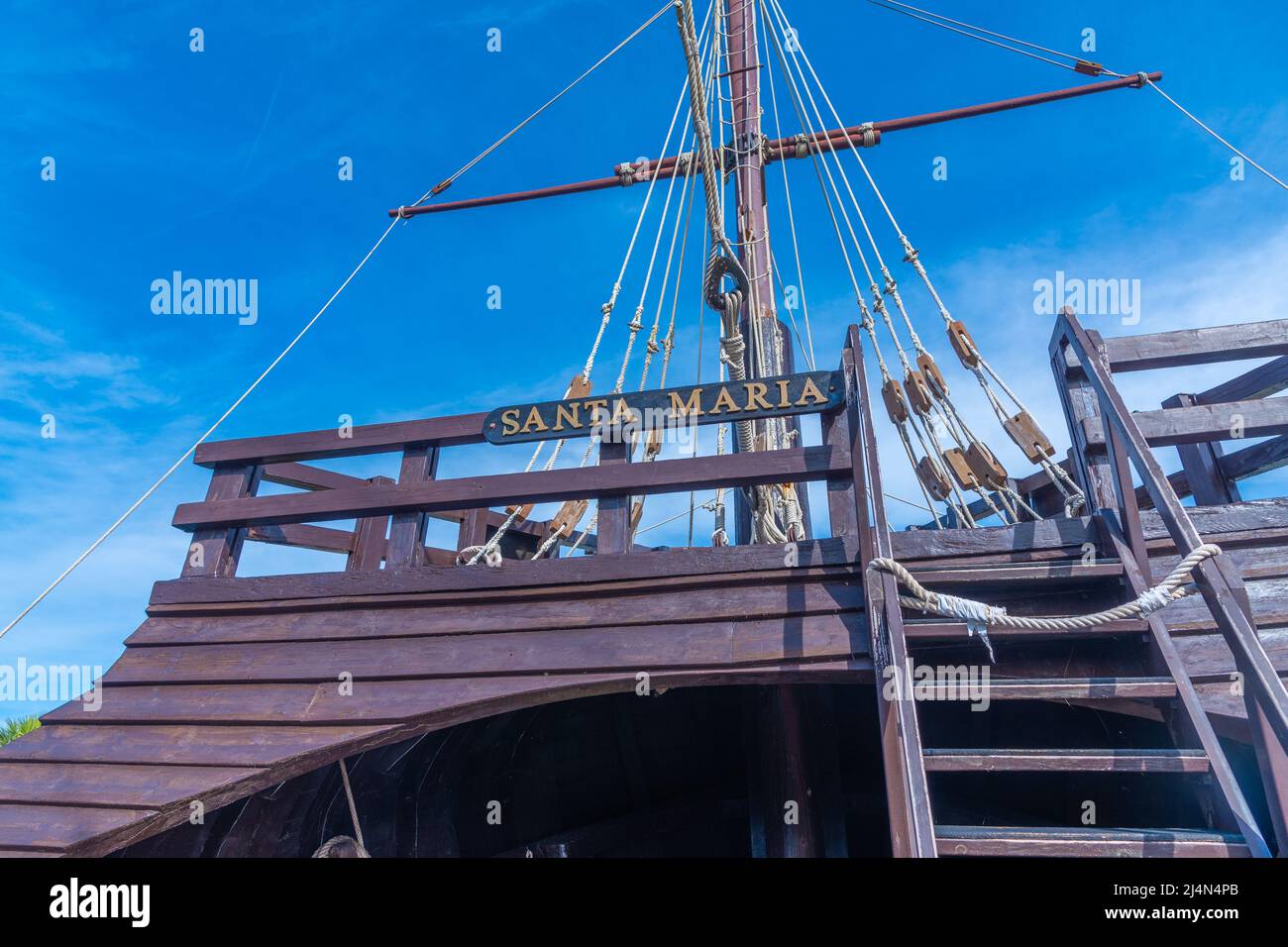 Replicas of Columbus ships Nina, Pinta and Santa Maria at Muelle de las ...