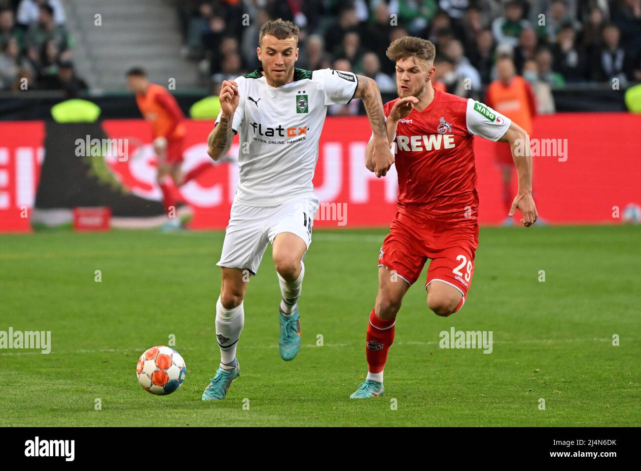 Louis jordan beyer borussia moenchengladbach hi-res stock photography ...
