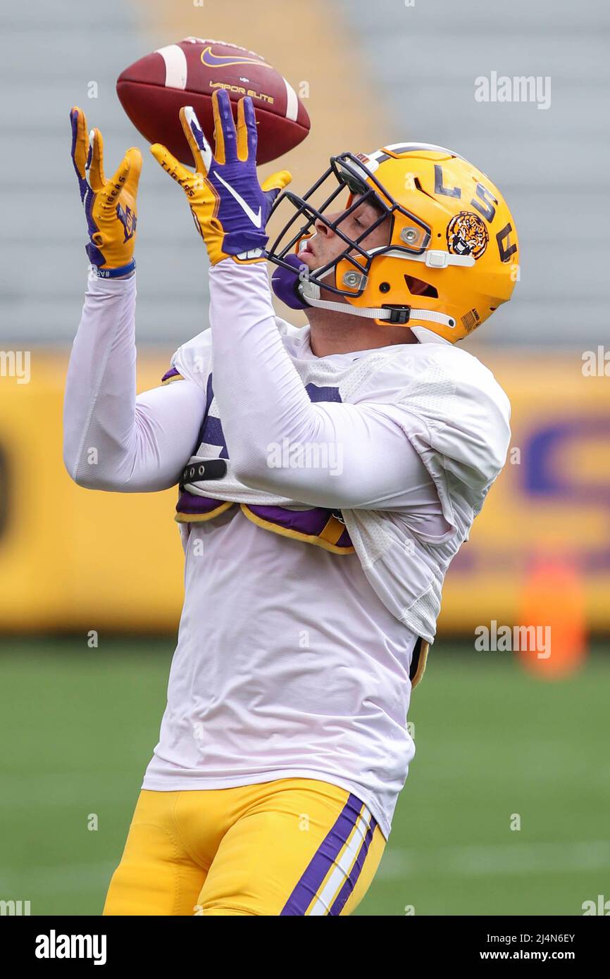 24 apr 96 hi-res stock photography and images - Alamy