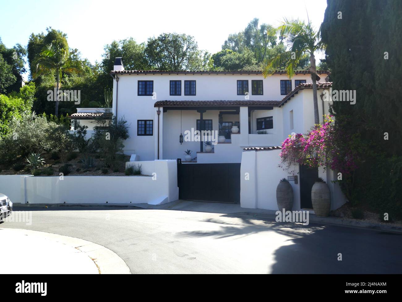 1802 angelo drive hi-res stock photography and images - Alamy