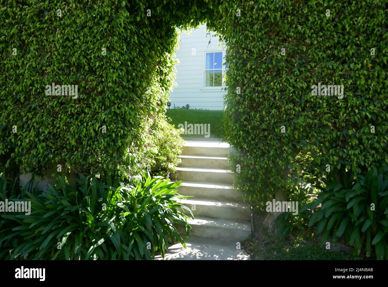 1107 angelo drive hi-res stock photography and images - Alamy