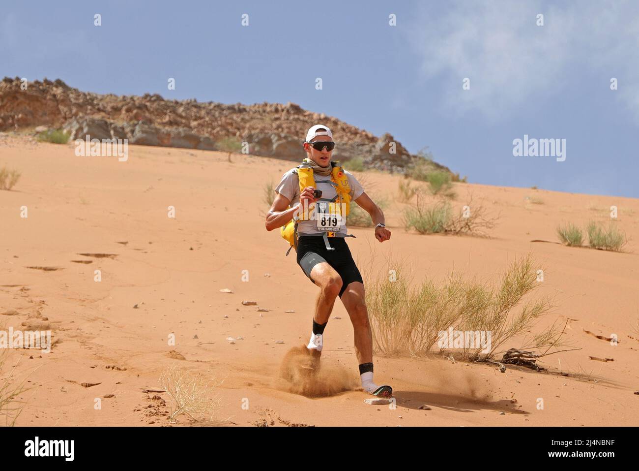28th March 2022{: Jordan Tropf (US) descends the Jebel, Marathon des ...