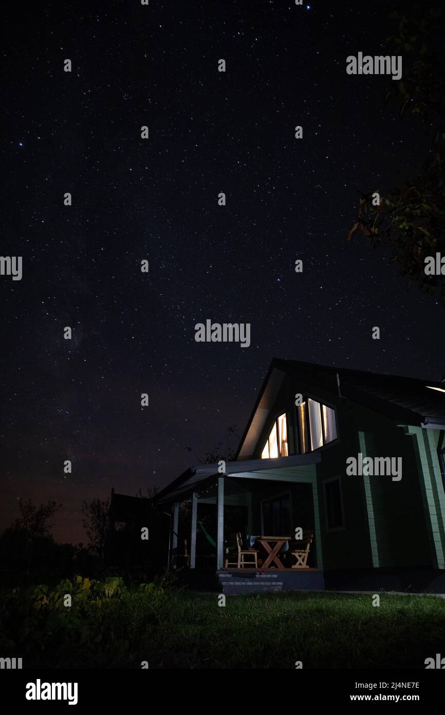 Large suburban house at night hi-res stock photography and images - Alamy