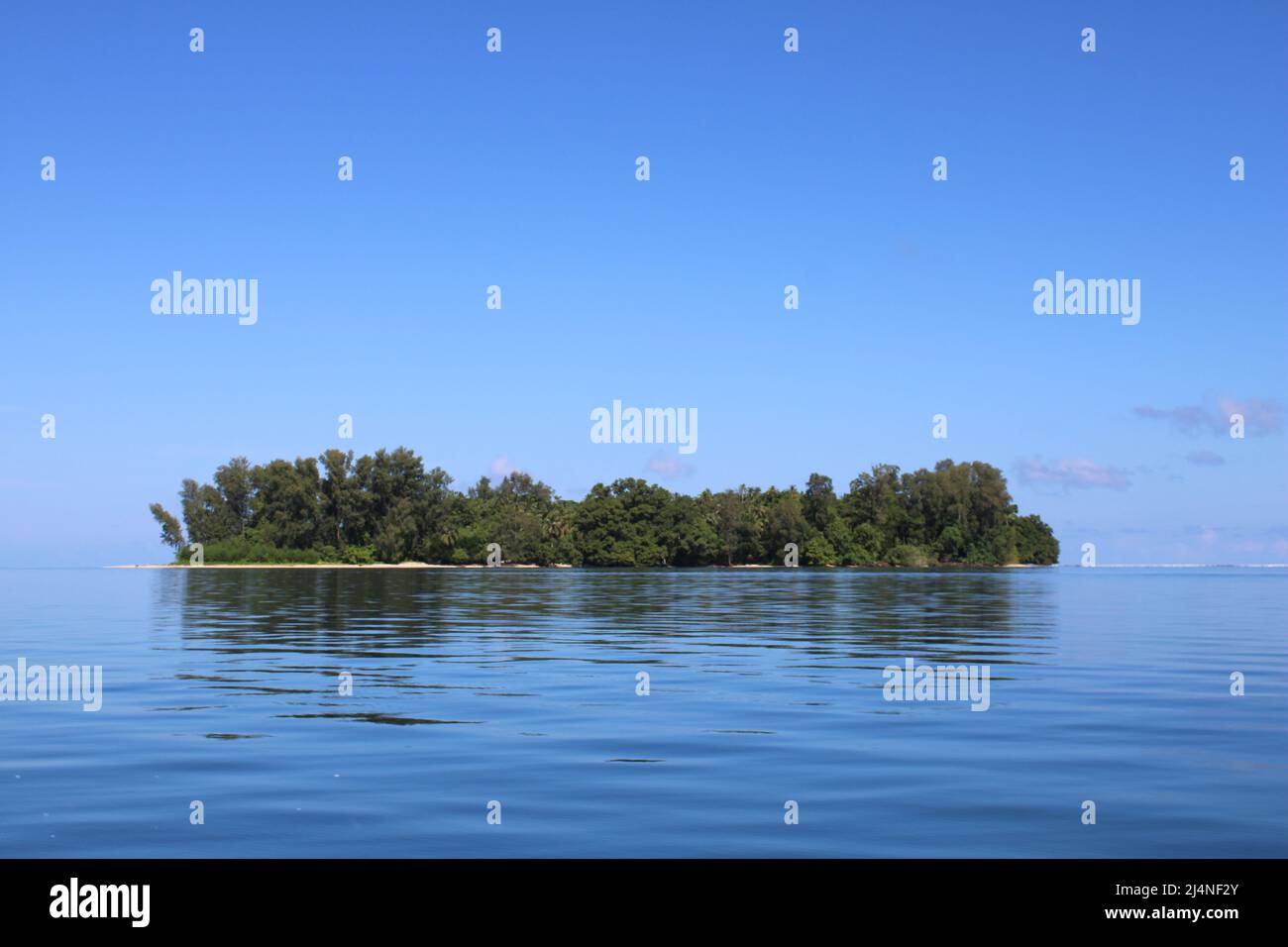 A small uninhabited island in Manus Province, Papua New Guinea Stock ...