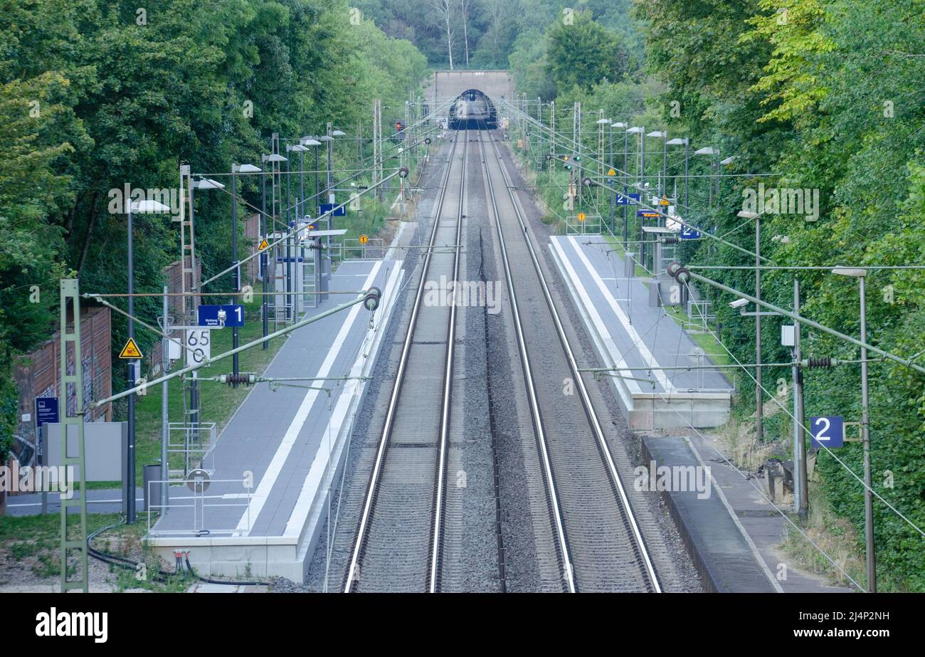 Aachen-Eilendorf- Bahn Haltepunkt Stock Photo - Alamy