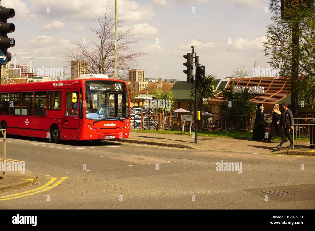 Sandwich bus hi-res stock photography and images - Alamy
