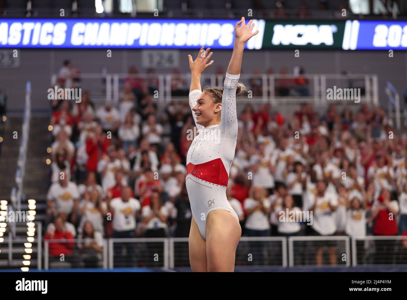 Fort Worth, Texas, USA. 16th Apr, 2022. University of Utah freshman and ...