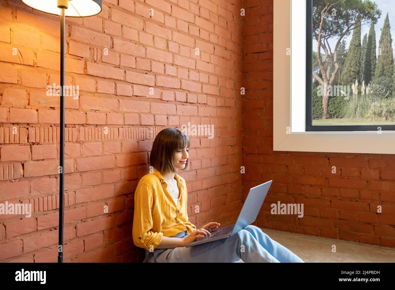 Alone with laptop hi-res stock photography and images - Alamy