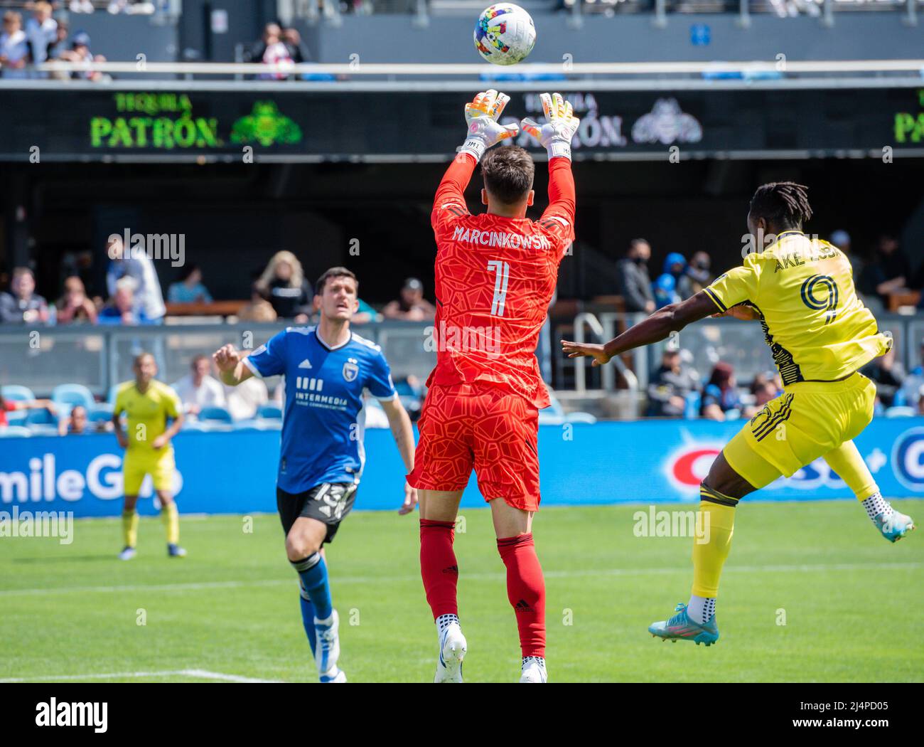 SAN JOSE, CA - APRIL 16: San Jose Earthquakes goalkeeper JT ...