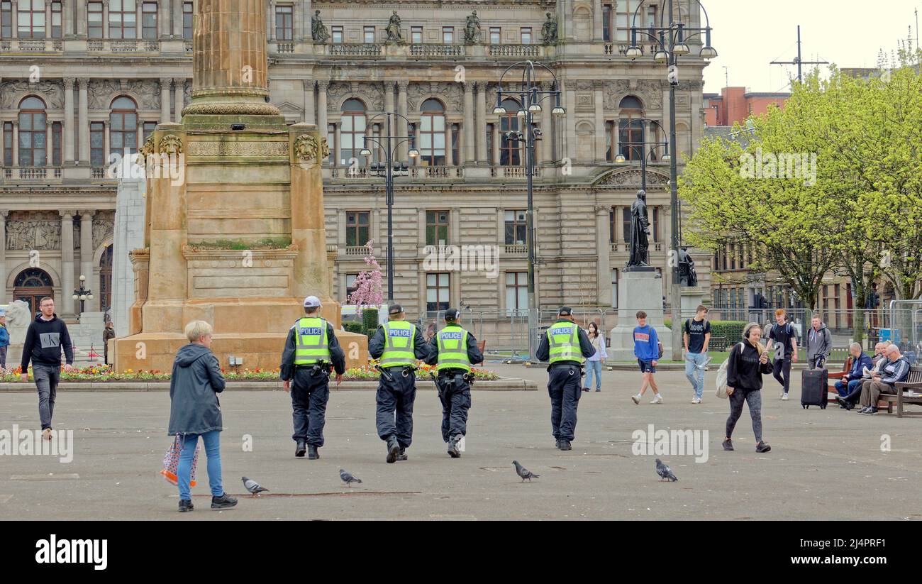 Glasgow, Scotland, UK 17th April, 2022, Heavy police presence in george ...