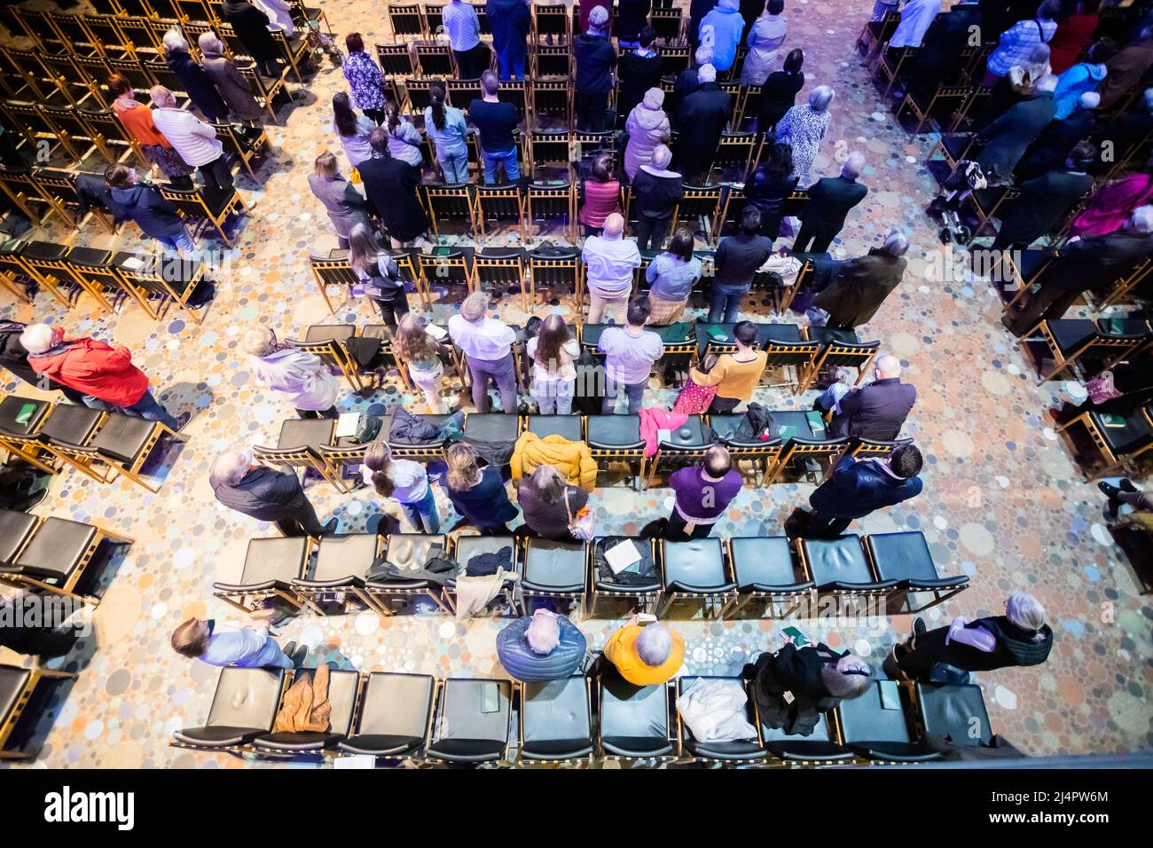 Communion service hi-res stock photography and images - Alamy