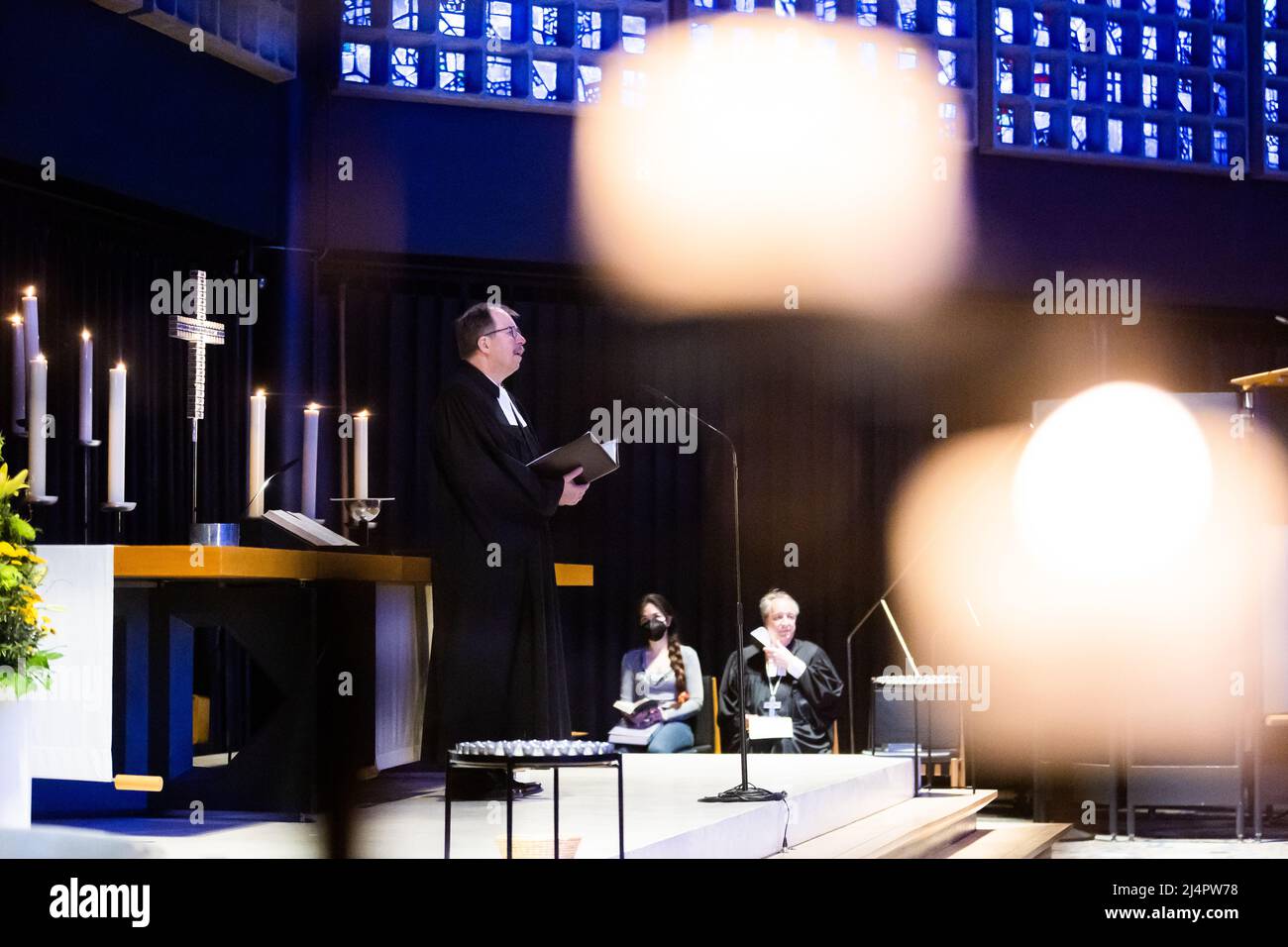 Berlin, Germany. 17th Apr, 2022. Pastor Martin Germer conducts the ...