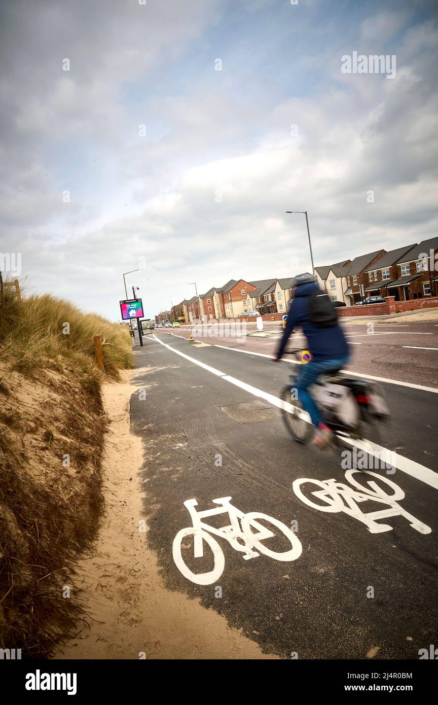 Cycleway cyclepath hi-res stock photography and images - Alamy