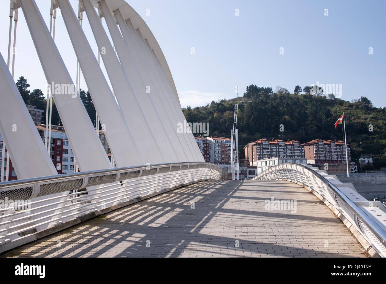 modern bridge in the spanish town of ondarroa Stock Photo - Alamy