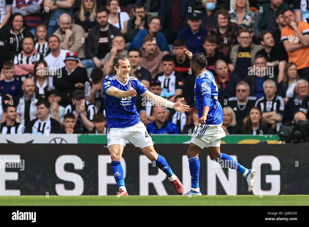 Ademola lookman celebration hi-res stock photography and images - Alamy