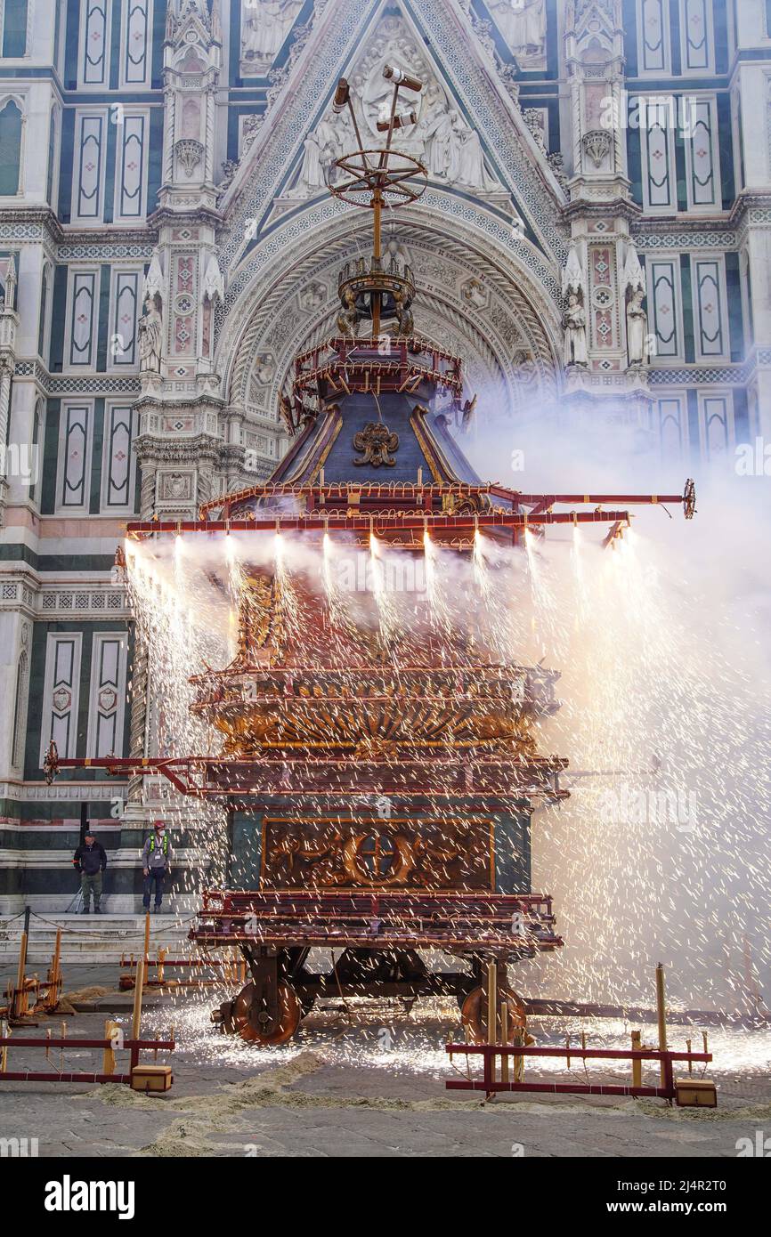 Scoppio del Carro Florence Stock Photo - Alamy