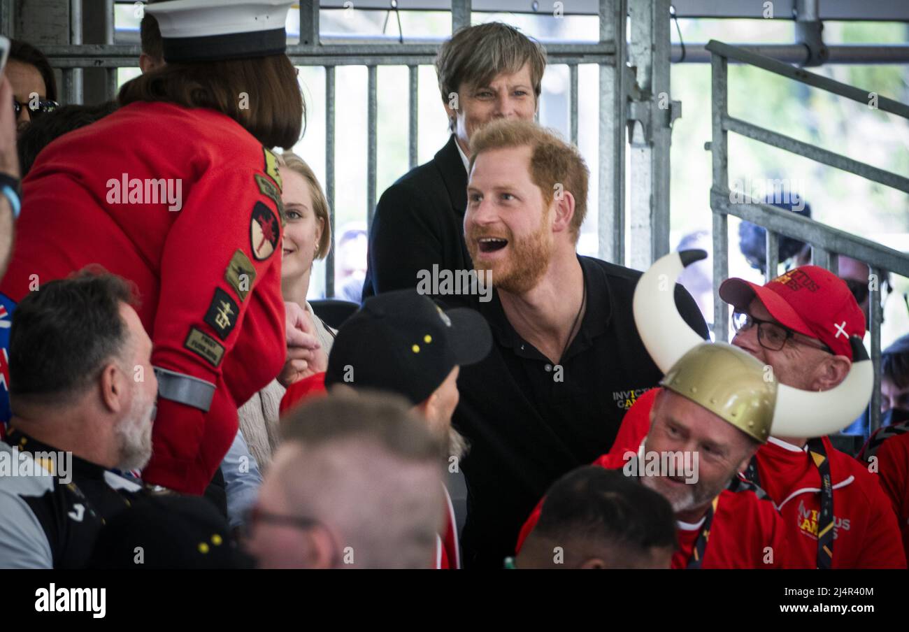 Prince harry of wal hi-res stock photography and images - Alamy
