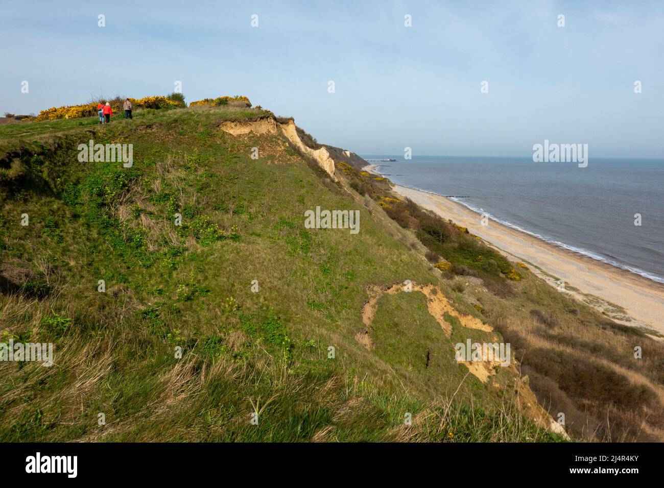 Norfolk overstrand coast path hi-res stock photography and images - Alamy