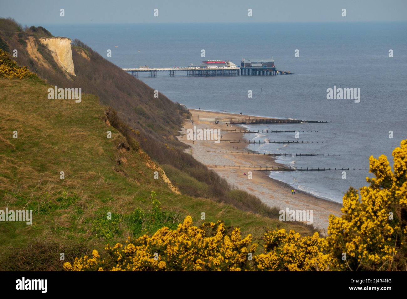 Norfolk overstrand coast path hi-res stock photography and images - Alamy