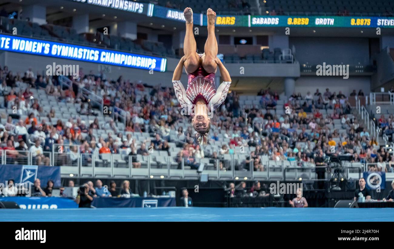The University of Oklahoma's Danielle Sievers scores 9.8750 on floor ...