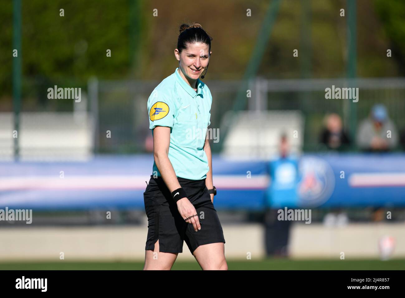 The referee (woman) during the Women's French championship D1 Arkema ...