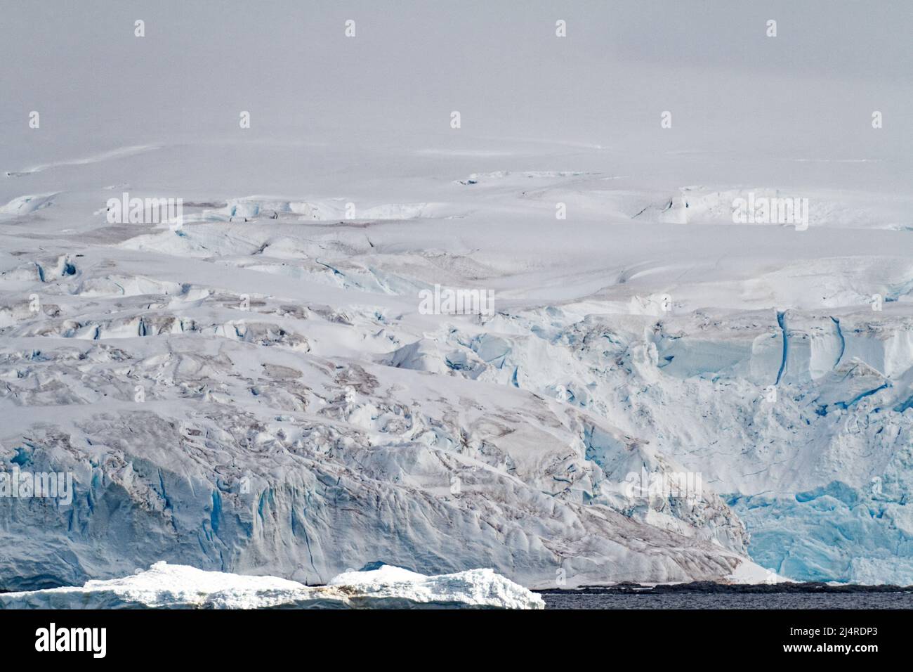 Cruising in Antarctica. Antarctic Peninsula - Palmer Archipelago ...