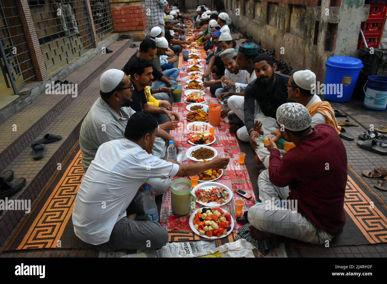 Breaking fast meals hi-res stock photography and images - Alamy