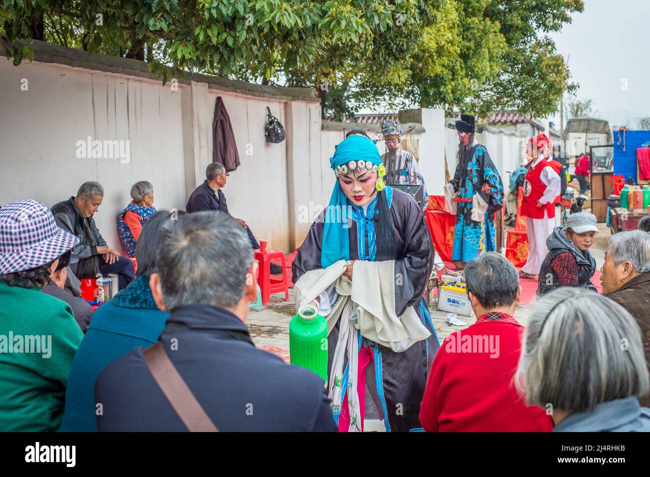 Asian actress hi-res stock photography and images - Alamy