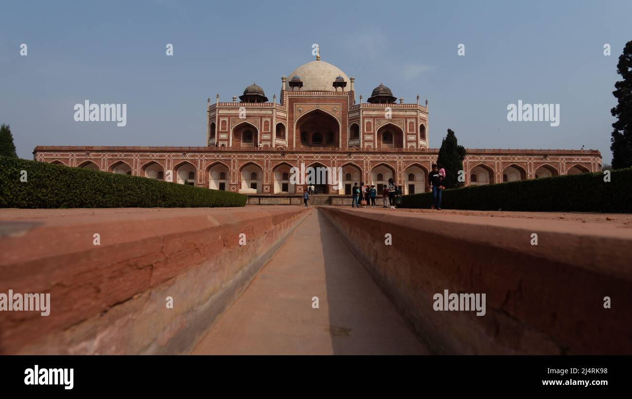 Humayun's Tomb - the marvel of Mughal architecture and a garden tomb ...