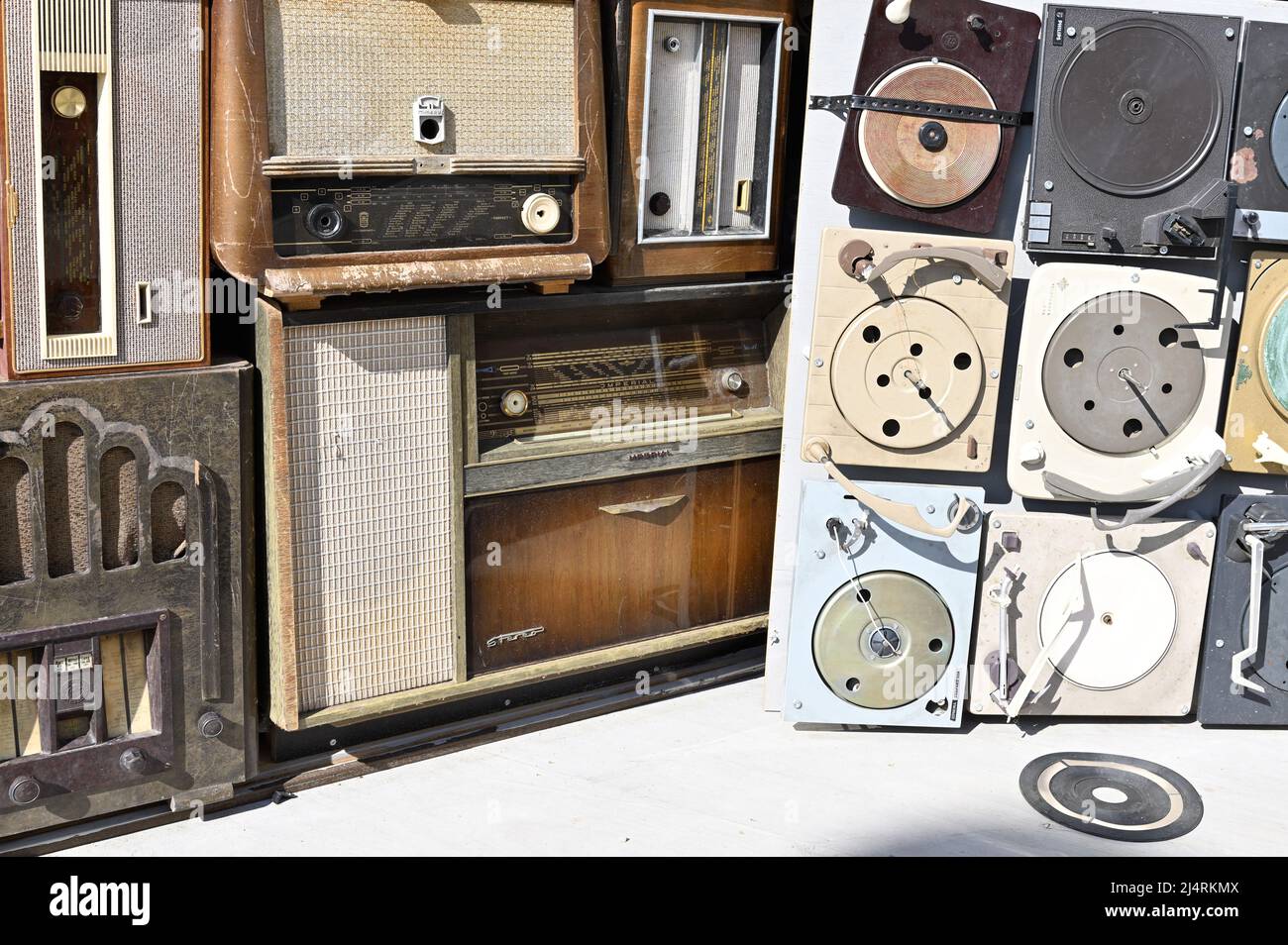 Vienna, Austria. STREAMERS – a COVID Sculpture. An interactive ...