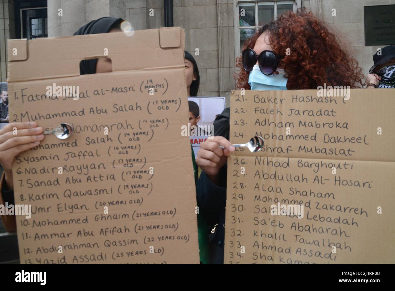 Arabic signs hi-res stock photography and images - Alamy