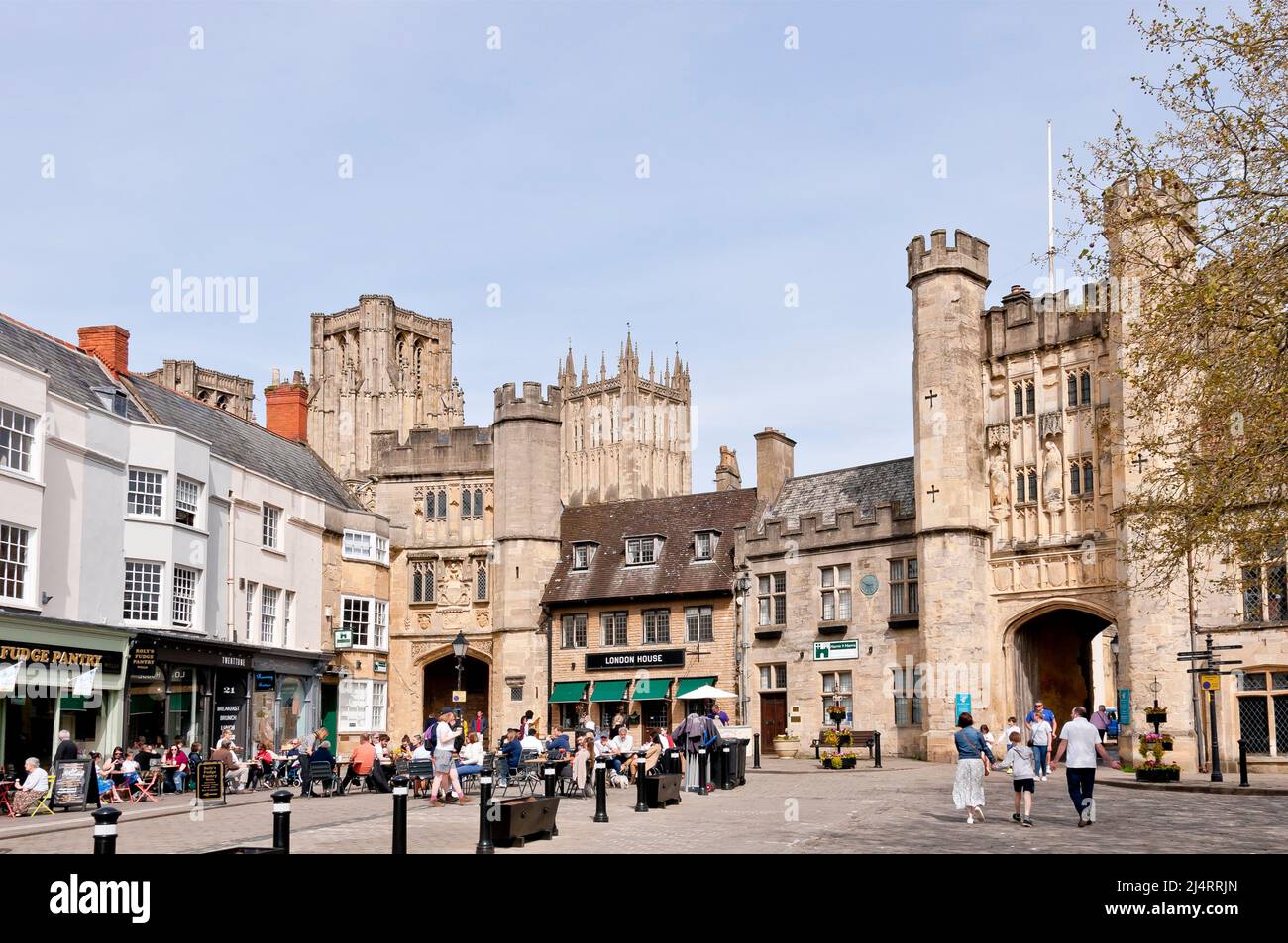 Uk somerset cathedral church stone parish hi-res stock photography and ...