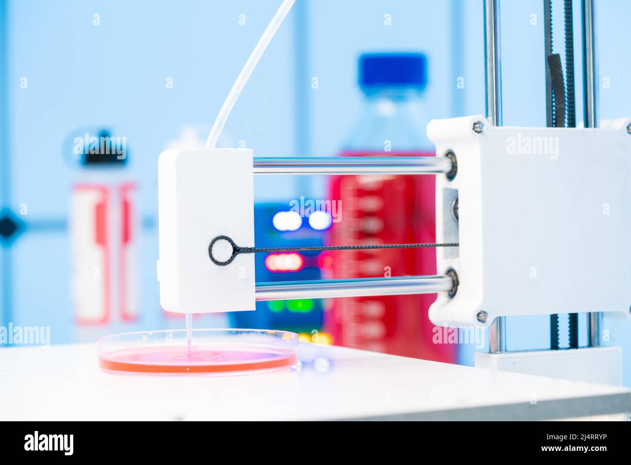 Research 3D bioprinter for 3D print cells onto an petri dish ...