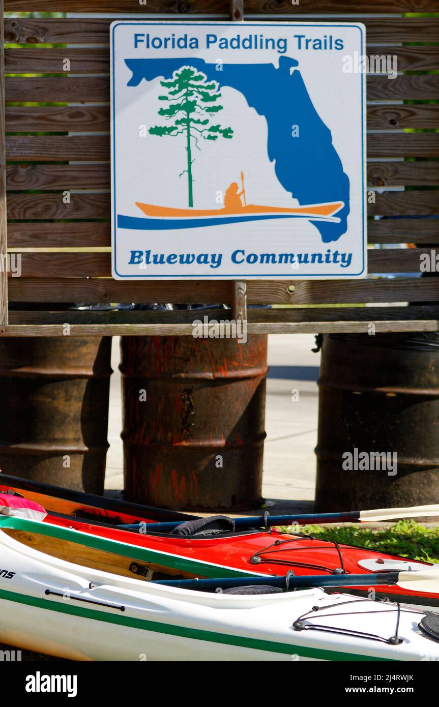 Blueway community hi-res stock photography and images - Alamy